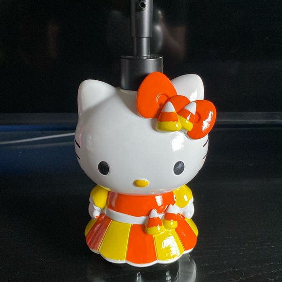 Hello Kitty | Holiday | New 224 Sanrio Hello Kitty Halloween Soap ...
